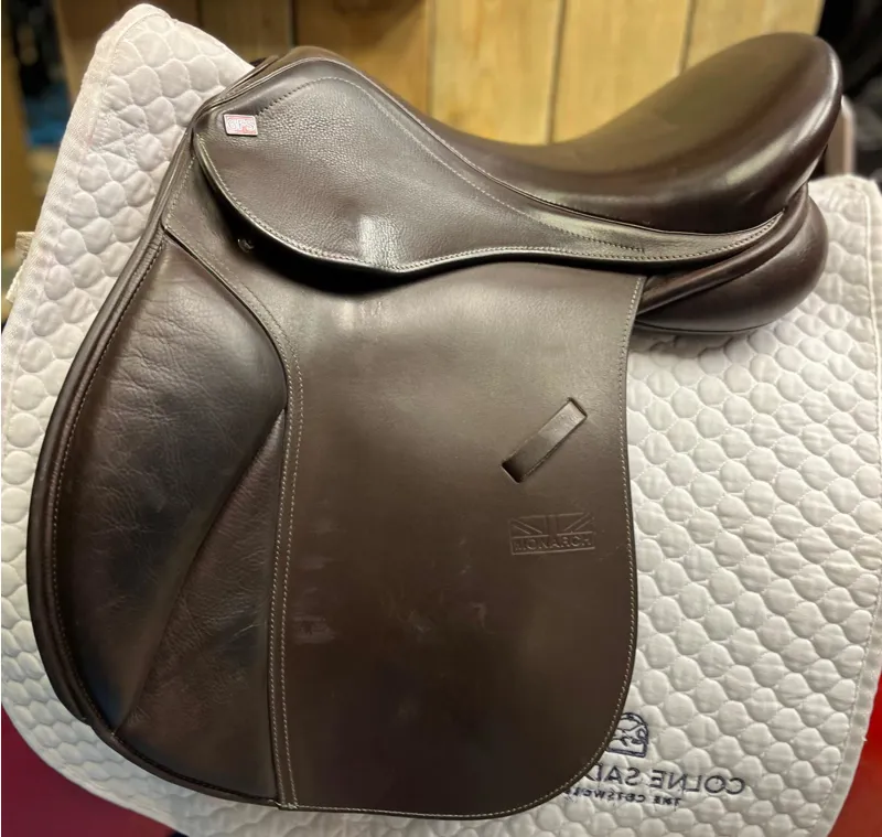 GP4005 Monarch GP Saddle 17inch adjustable - Brown
